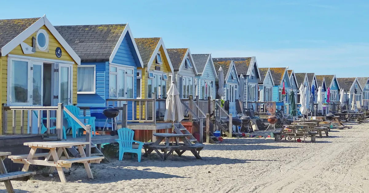 Train Heathrow to Bournemouth from £26 | Busbud