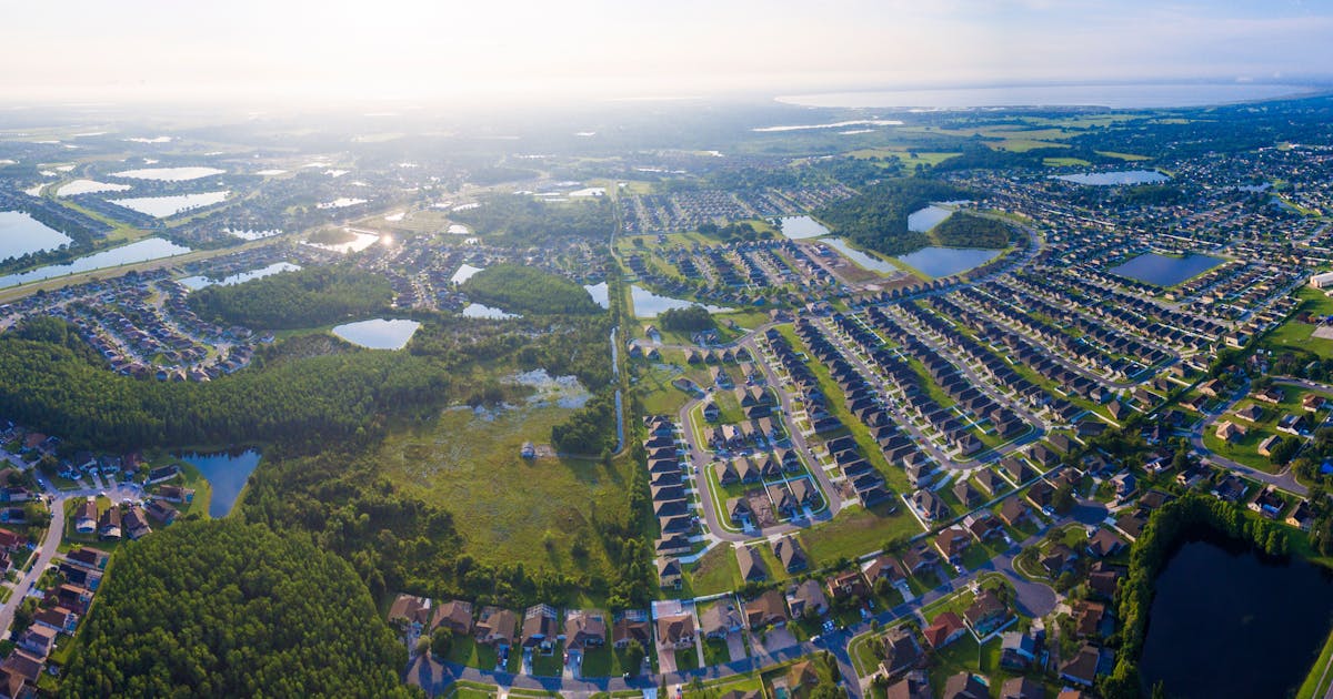 Train Poughkeepsie to Kissimmee from $253 | Refundable Tickets | Busbud